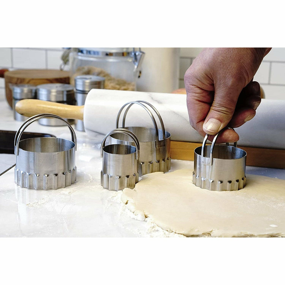 Ripple Biscuit Cutter – Tarzianwestforhousewares